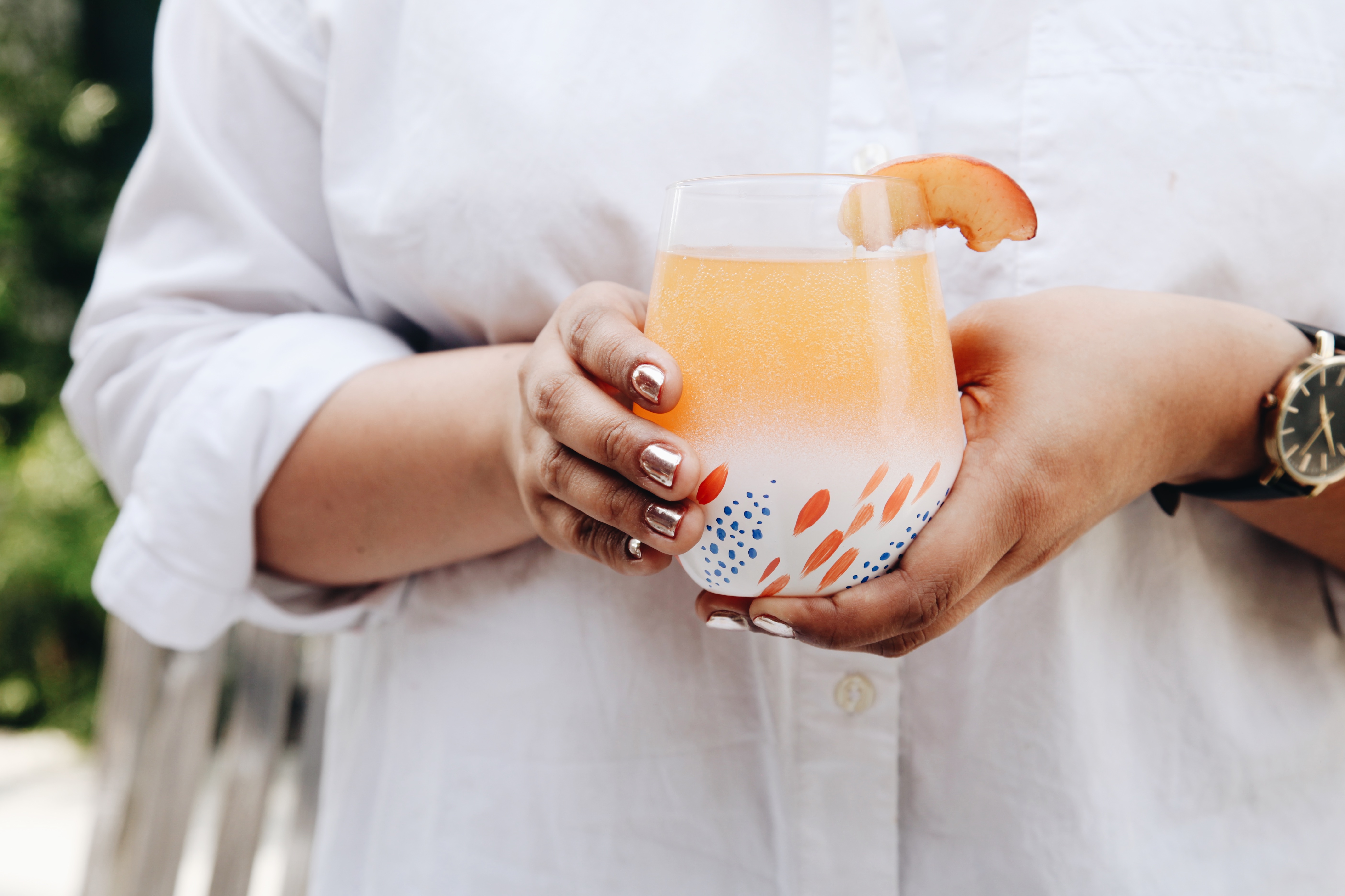 Freehand Painted Glass + Peach Bellini Recipe – Makeful