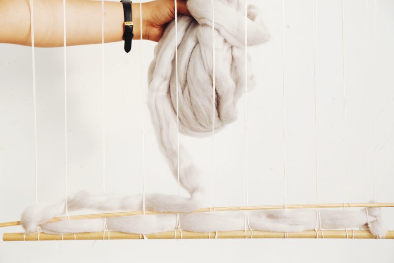 DIY Hand Woven Wool Roving Wall Hanging – Makeful