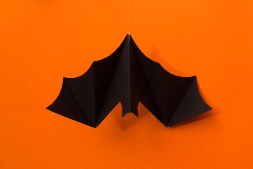 Going batty for this Halloween craft – Makeful