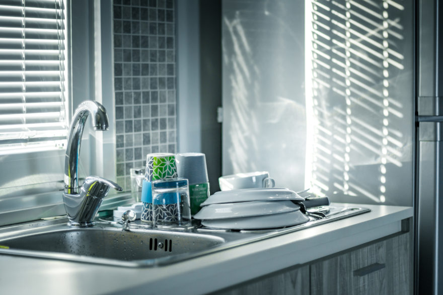 These Super Easy Tasks Will Keep Your Space Tidy – Makeful